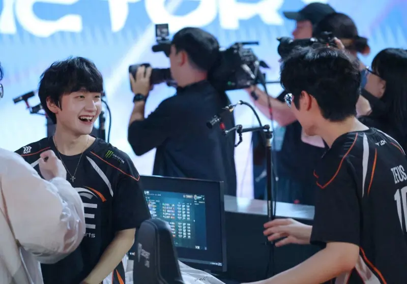 [Reddit热议]韩华横扫KT:LPL四号种子气炸；Bdd一周的世一中称号结束-英雄联盟丨LPL-虎扑社区