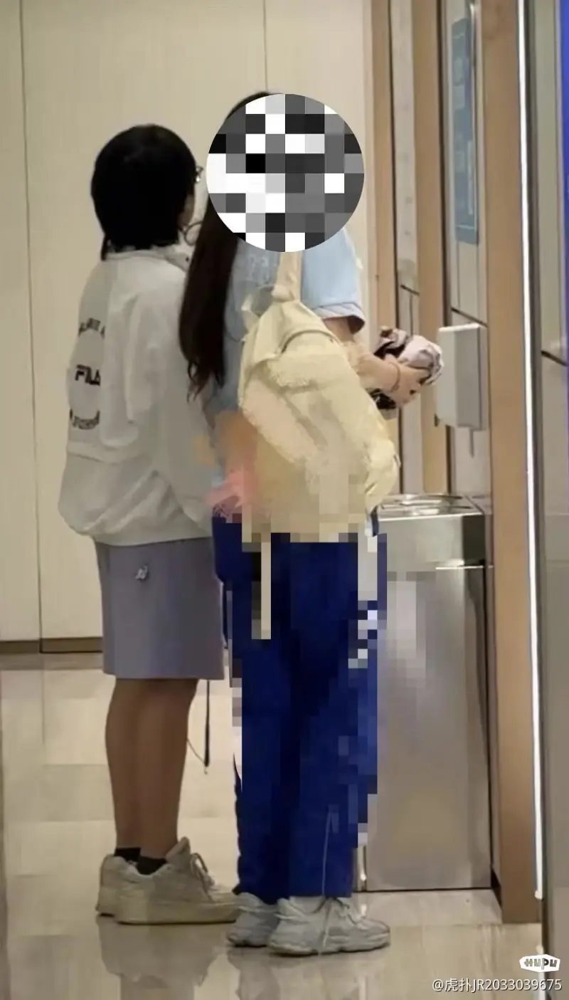 [JR热议]钟意粉丝已经把AG官博冲了，大家觉得AG这次做错了吗？-王者荣耀丨KPL-虎扑社区